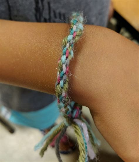 Circle Loom Woven Friendship Bracelet Art Sphere Inc