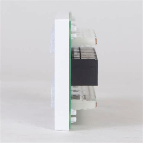 8 Port Cat 6 Data Module With Universal Mounting Base