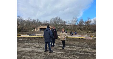 Строи се приют за бездомни кучета в Горна Оряховица