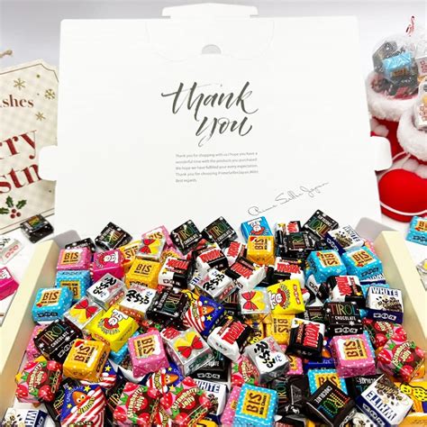 【楽天市場】クリスマス チロルチョコ 13種100個セット ギフトボックス（冬季限定6種＋7種）個包装 クリスマスチロル バラエティ 大容量