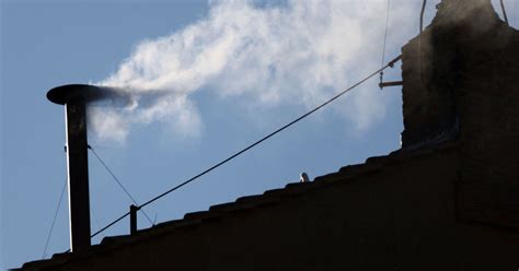 Бял дим от Сикстинската капела Конклавът избра новия папа Btv Новините