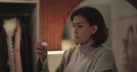 مسلسل صيد العقارب الحلقة 21 غادة عبد الرازق تفاجأ بحملها اليوم السابع
