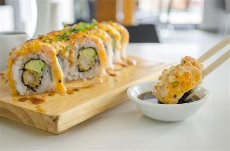 Maki Aguacate Y Queso Una Combinación Deliciosa Queso Destrabilla
