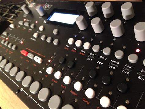 MATRIXSYNTH Elektron Analog Four Voice Analog Synthesizer With Sequencer