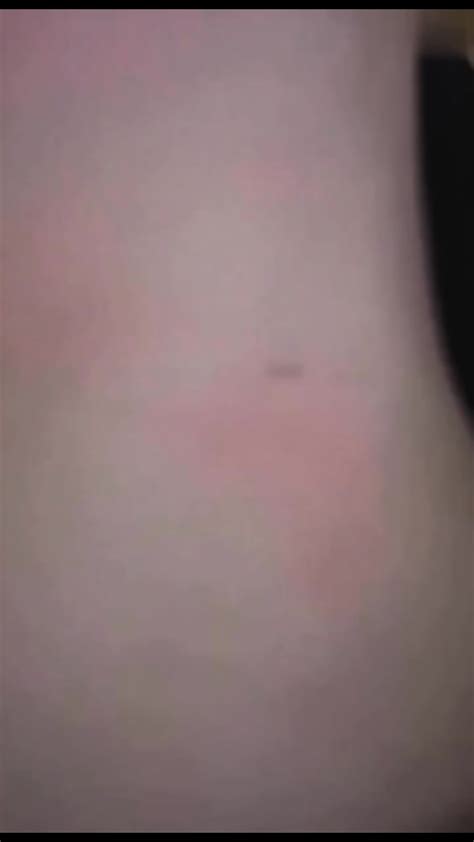 猥琐哥哥精虫上脑 真实强奸亲妹妹 强行脱掉妹妹裤子 惨叫插入 痛并快乐