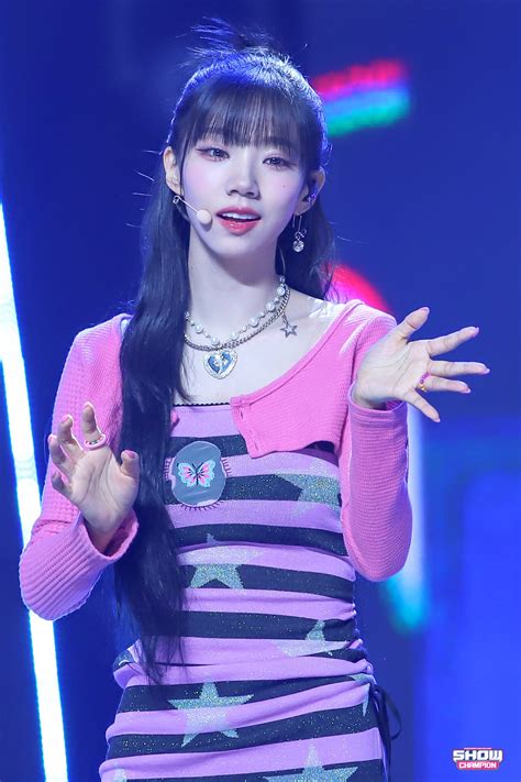 230927 El7z Up Yeoreum Cheeky At Show Champion Kpopping