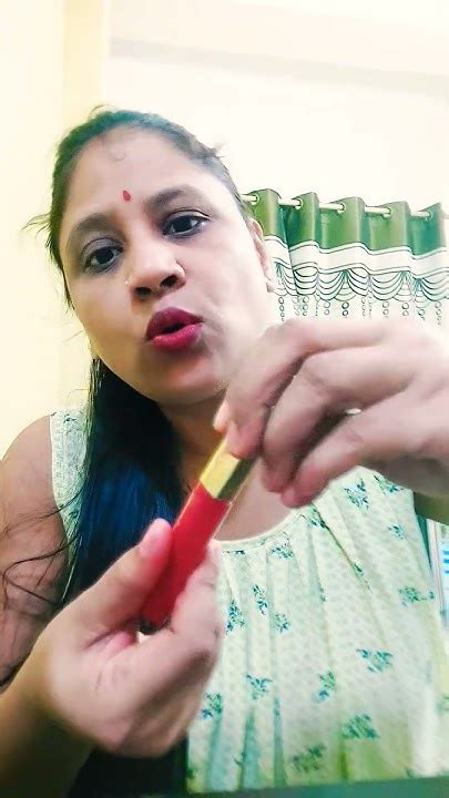 How To Open A Purple Lipstick 💄 💄💄💄💄💄💄 Youtube