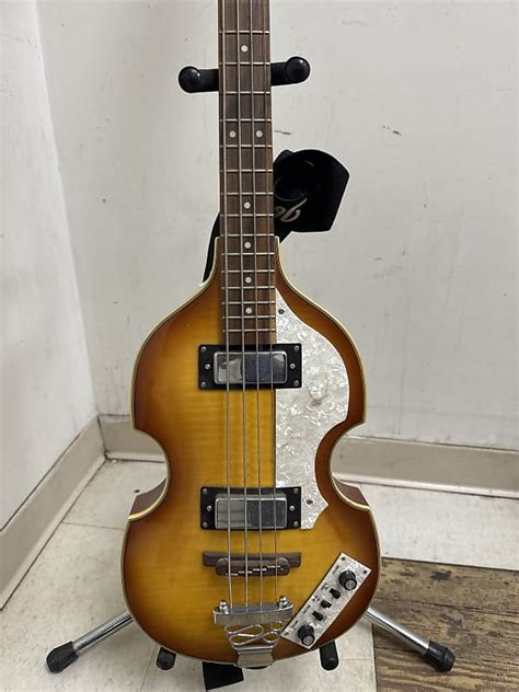 Rogue 4 String Bass Reverb
