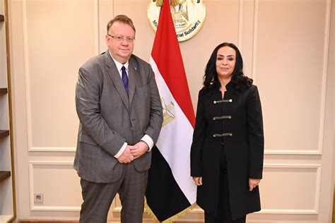 وزيرة التضامن تبحث مع مدير مكتب العمل الدولية بالقاهرة عددا من ملفات