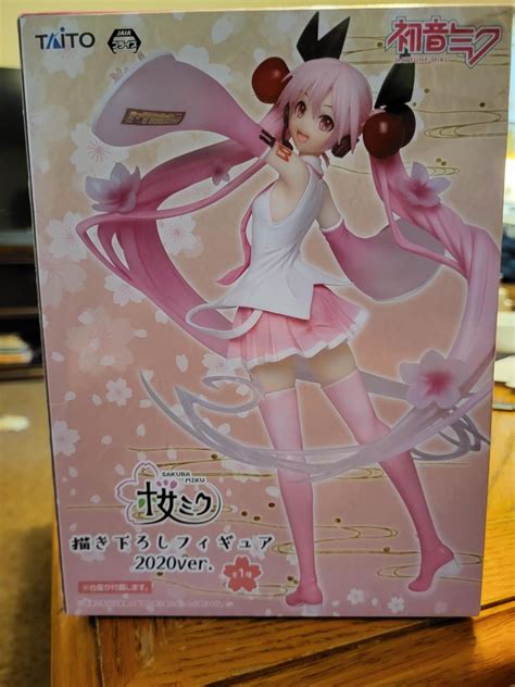 Kitsune Miku R Vocaloid