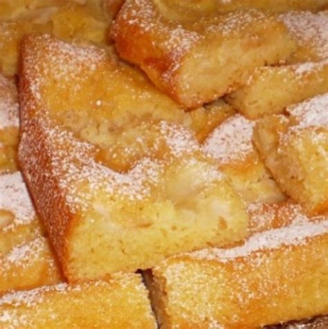 Най бързият и лесен ябълков сладкиш задължително ще влезе в списъка ви с любими рецепти За