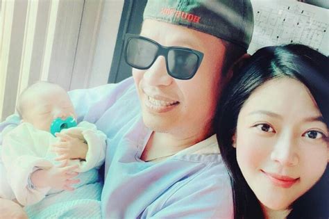 言承旭前女友生了 開心曬全家同框 自由娛樂