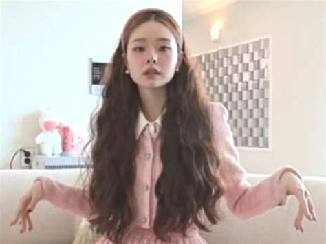 드레스룸만 두 개 이런 집 몇 개 없어 최근 프리지아가 공개한 한강뷰 70평대 아파트 모습