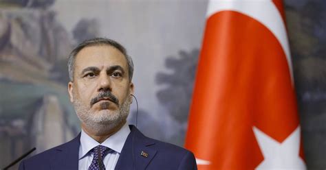 Türkei Fliegt Luftangriffe Auf Kurden Im Irak Auch Syrien Im Visier