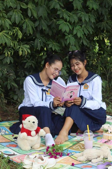 ស័ក្តសមពិតមែន ជាមួយឯកសណ្ឋានឆ្នាំសិក្សាថ្មីសម្រាប់សិស្សសាលាវិទ្យាល័យ នេត យ៉ង់ Knongsrok