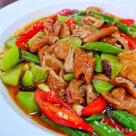 清洗猪大肠时，别再加盐了，用这3样，轻松去除腥臭味，干净快捷 知乎