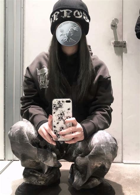 460개의 프사 아이디어 2025 그림 캐릭터 일러스트 가을 패션