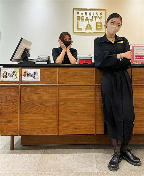 이 혜 린 Rin Lee 미용인 동기부여 우리 선이님의 첫 와인딩🤍 작은 성장일지라도 동료의 성장은 리더에게 위대하다
