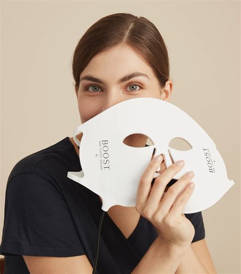 The Light Salon Tls Boost Led Mask 20 Harrods Ph