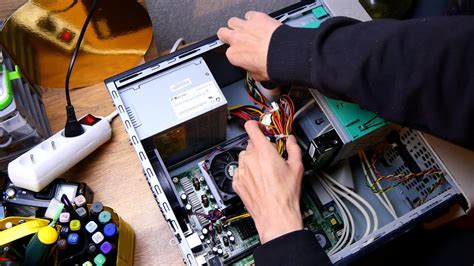Дары мусорки Компьютер с уникальным корпусом Compaq Presario Sr1000