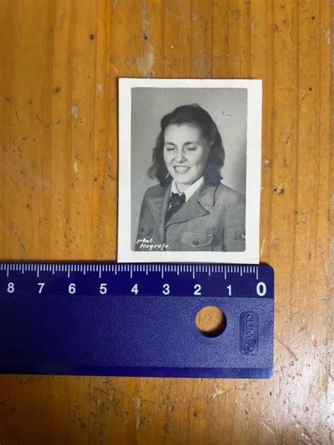 Foto 2 Wk Bdm Hübsche Damen Mädchen Frau Militaria Nachlass Ww2 Photo