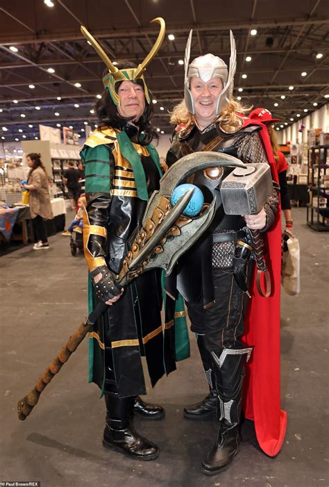 Marvel At These Costumes Thousands Of Cosplay Fans Descend On London