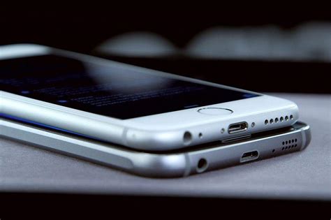 Samsung Galaxy S6 Steals More Than Iphones Hardware