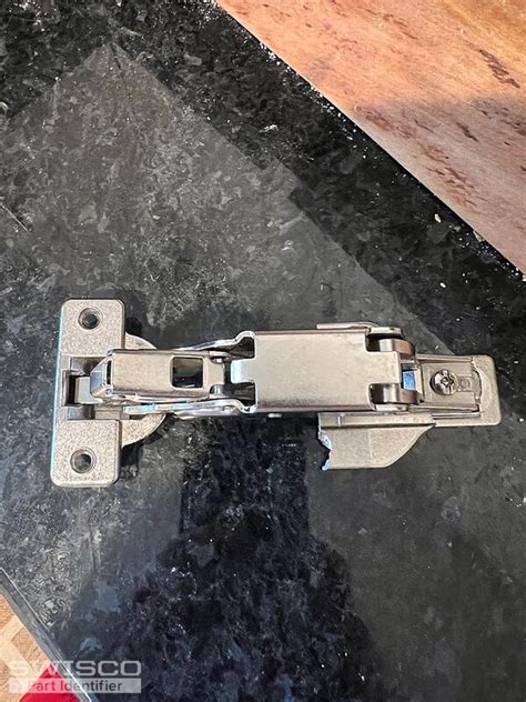 Wellborn Corner Cabinet