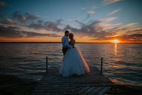Resorts To Have Your Sunset Weddings In Goa Weddings De Goa