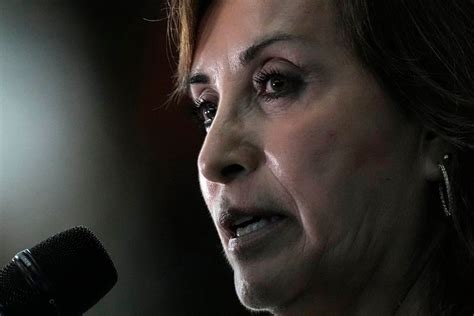 La Presidenta De Perú Es Interrogada Durante 4 Horas Por La Fiscalía