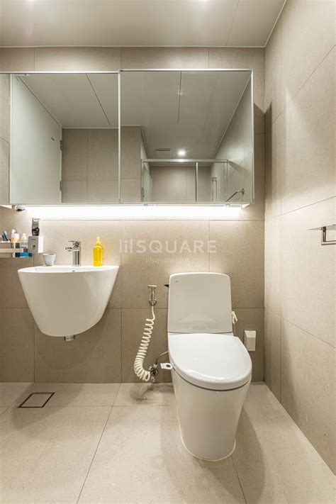 서초 아크로비스타 52평 릴스퀘어 포트폴리오 Apartment Bathroom Toilet