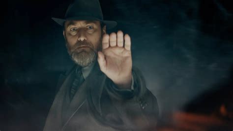 China censura Animales fantásticos y elimina el romance gay entre Dumbledore y Grindelwald