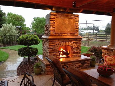 12 Country Chic Ideas For Your Fireplace