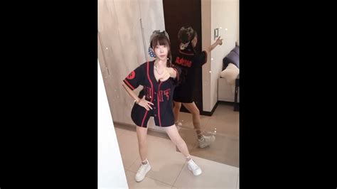 月半彎輕慢舞～也能滿身汗😆《貝貝美魔女》之假日早晨室內運動時光！ Youtube