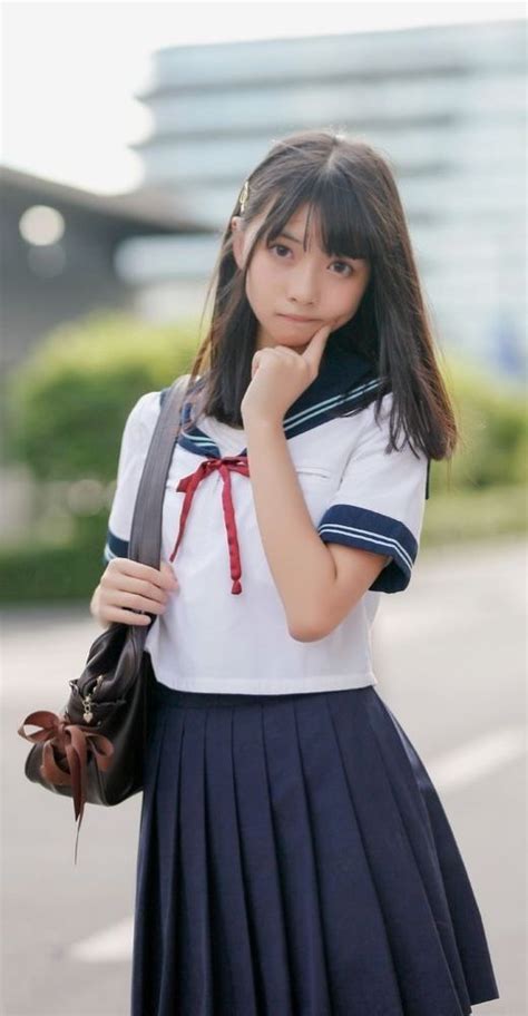 Pin On 制服少女