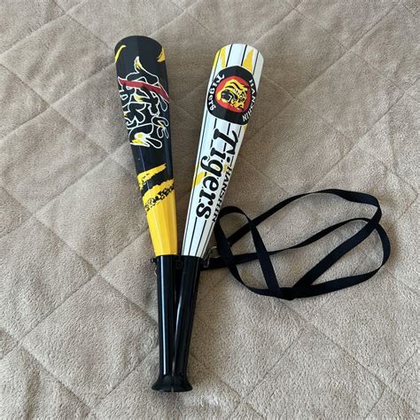阪神タイガース メガバット メルカリ