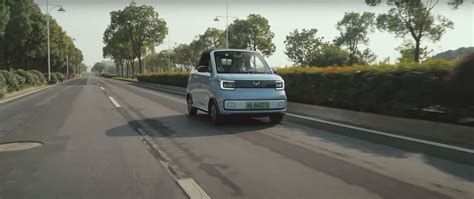 This Tiny Chinese Made EV Provides Buyers With Affordable Open Top Fun Autoevolution