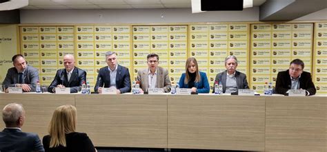 Pokret Za Odbranu Kim Покрет за одбрану Косова и Метохије