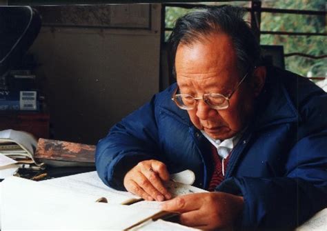 极命草木—记07年度国家最高科技奖获得者、著名植物学家吴征镒院士