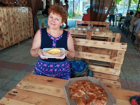 Моя донька 6 років зі мною не розмовляє не цікавиться моїми справами взагалі А все через один