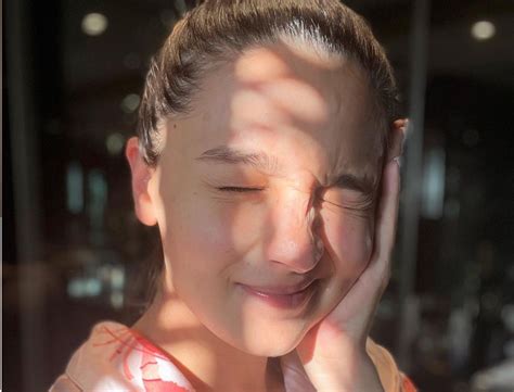 Can Makeup With SPF Replace Your Sunscreen Heres What Dermats Say India S Largest Digital