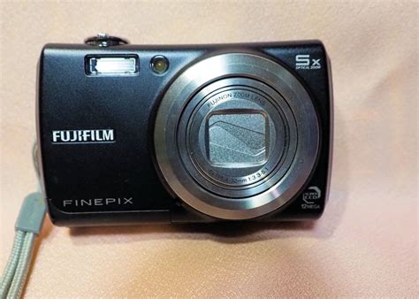 Yahooオークション 動作確認済 デジタルカメラ Fujifilm Finepix F1