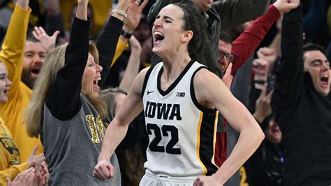 Iowa Star Caitlin Clark Breaks Pete Maravichs Ncaa Scoring Record