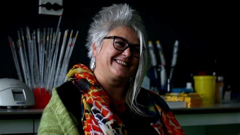 Факултет по химия и фармация на СУ Св Климент Охридски Youtube