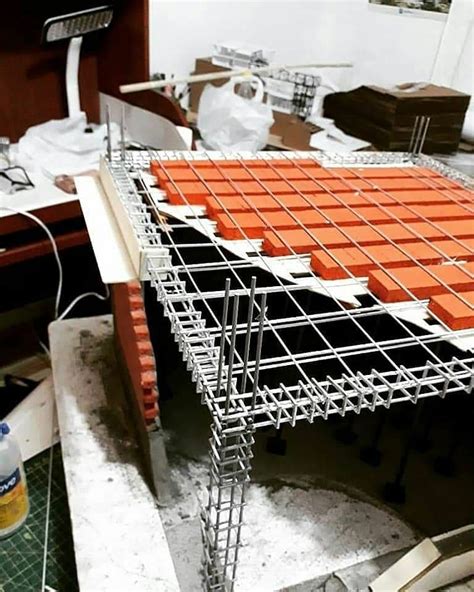 Монгол инженер