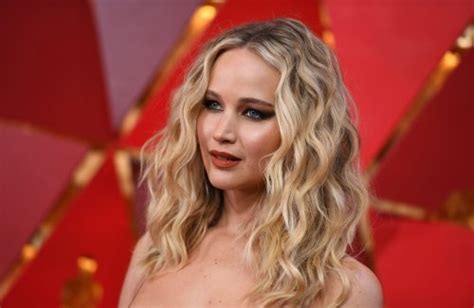 Jennifer Lawrence Opens Up About Her Nude Scene In Upcoming ‘no Hard