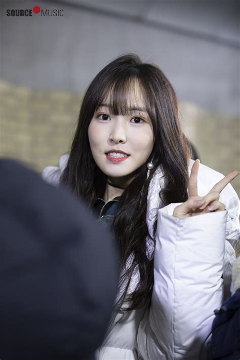 Sunrise Mv Behind Yuju Gfriend Photo 41938489 Fanpop