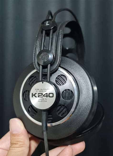 Akg K Sextett Vintage Headphones Audio Headphones Headsets On Carousell