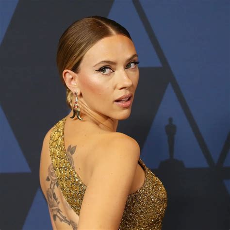 Scarlett Johansson Net Worth Spouse Movies Age Height Biography