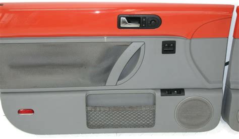 1998 2010 Vw Beetle Passenger And Driver Side Door Panels